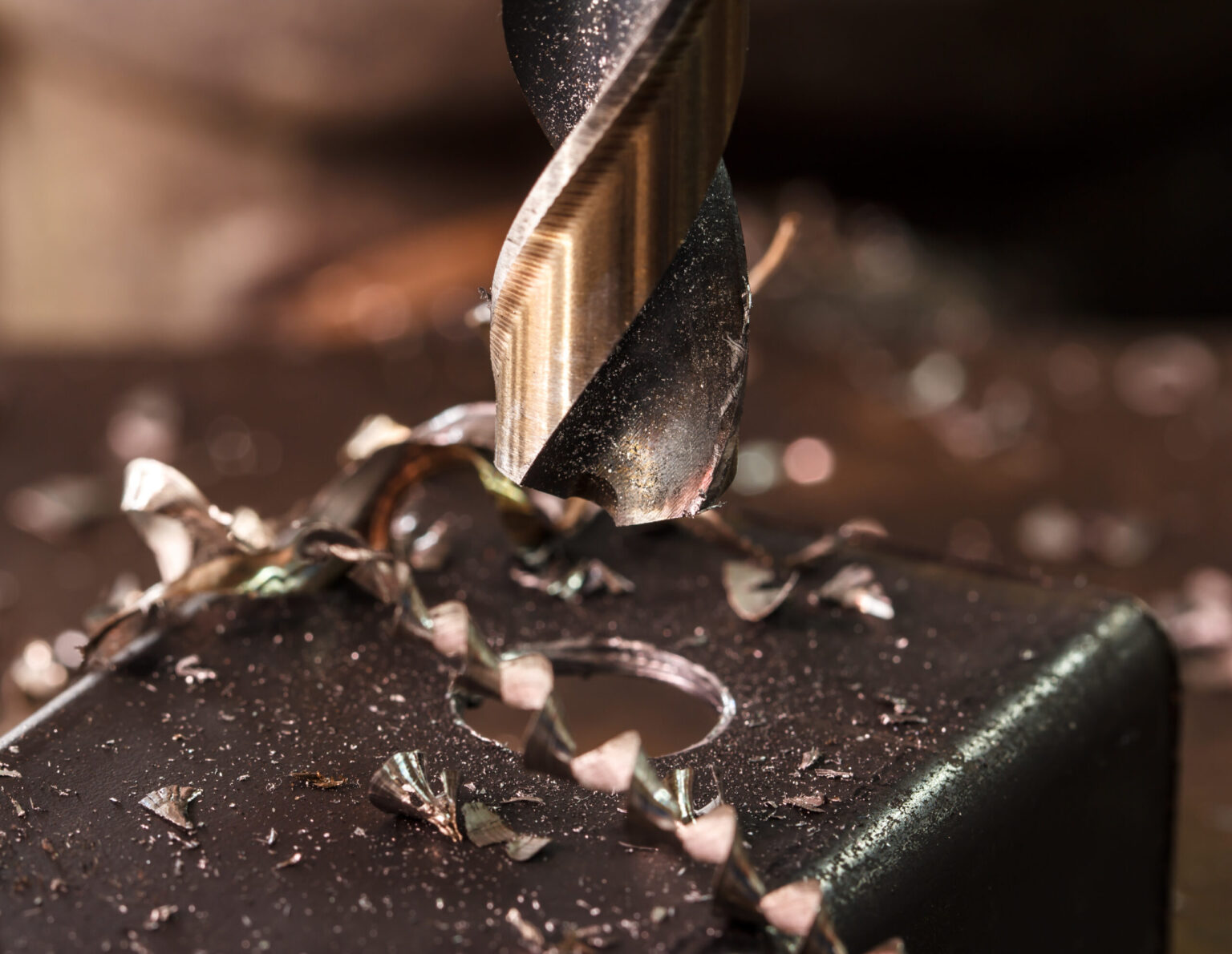 What Are the Best Metals for Outdoors? | Metal Supermarkets UK